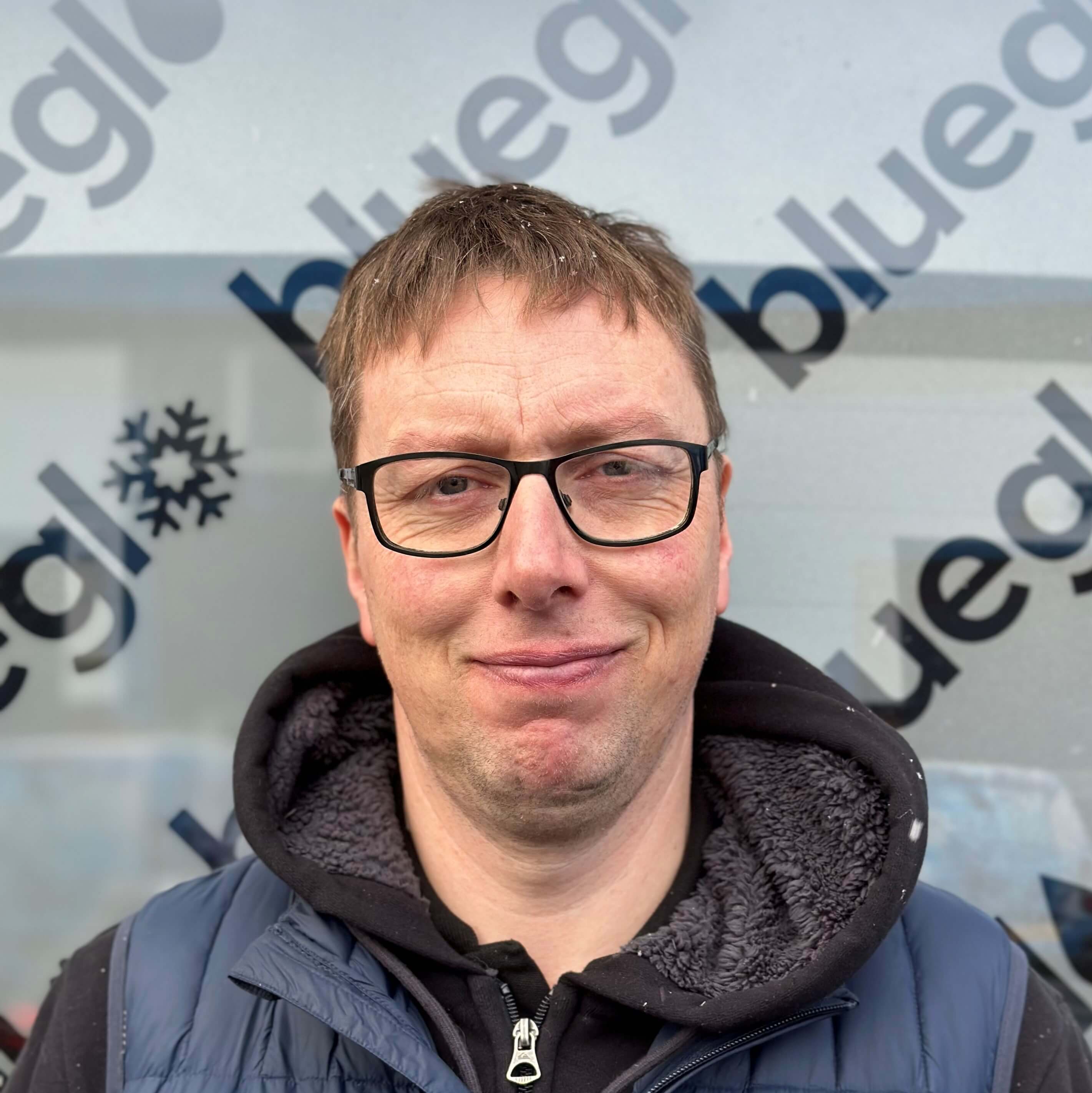 Meet our team of professionals - blueglo Witney Oxfordshire