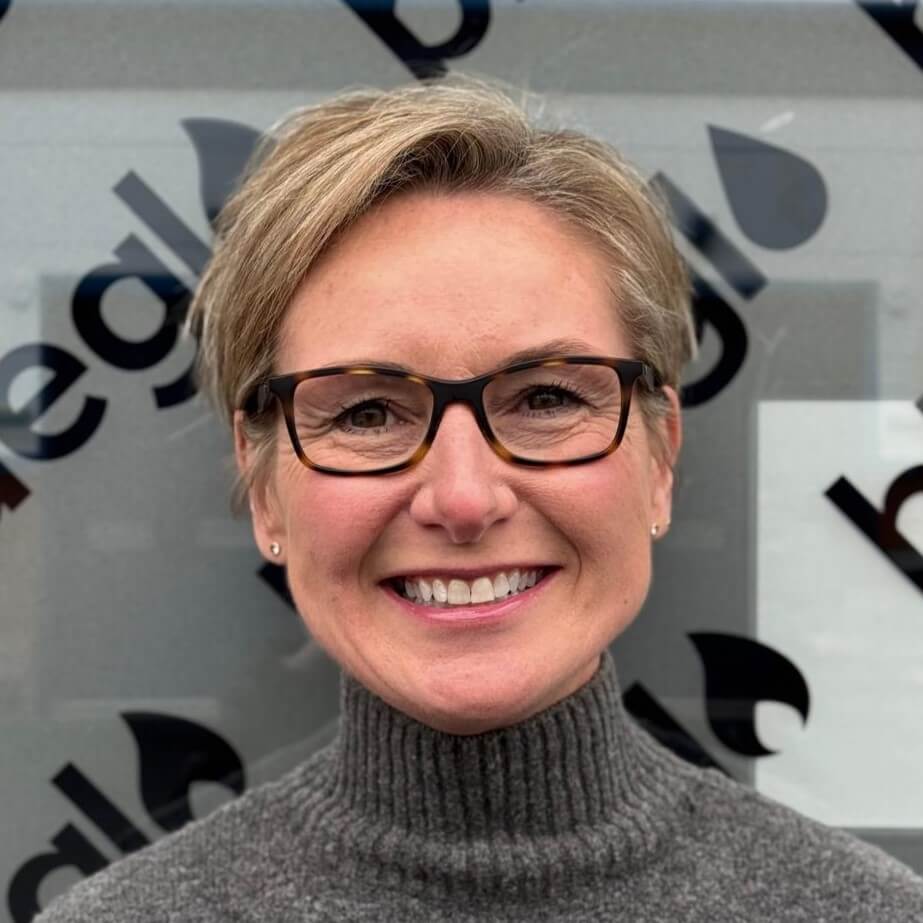Meet our team of professionals - blueglo Witney Oxfordshire