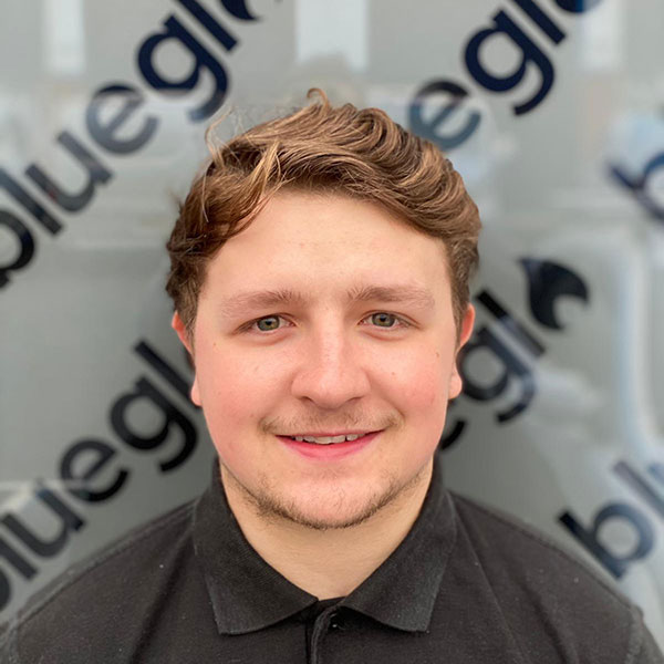 Meet our team of professionals - blueglo Witney Oxfordshire